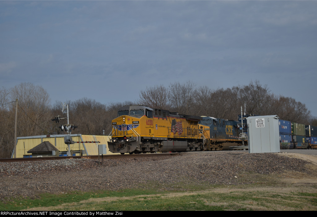 UP 6550 CSX 5492